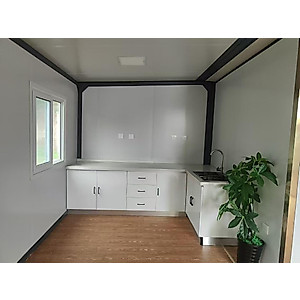 Luxury 40 ft Tiny House: Portable prefab Home with 2 bedrooms, a Fully Equipped Bathroom and Kitchen, Designed for Adult Living. This Foldable Mobile Home boasts a Durable Steel Frame.
