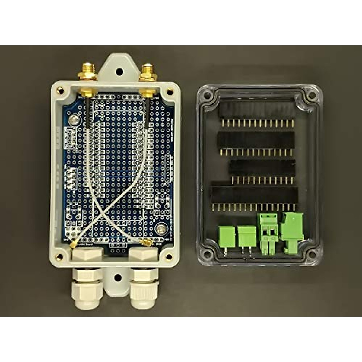 qBoxMini DIY IOT Enclosure Plus Kit (Two SMAs), IOT Enclosure for Arduino MKR Feather ESP32 Cellular LoRa WiFi board, Waterproof IP65 Enclosure with glands, prototyping PCB connectors set and Two SMAs
