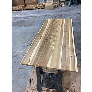 UMBUZÖ Wood Dining Table