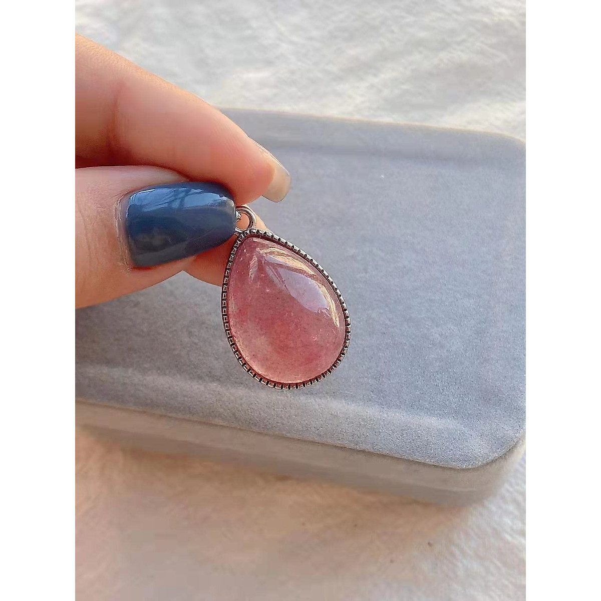 LiZiFang Genuine Red Natural Strawberry Quartz Gemstone Rectangle Bead Crystal Pendant