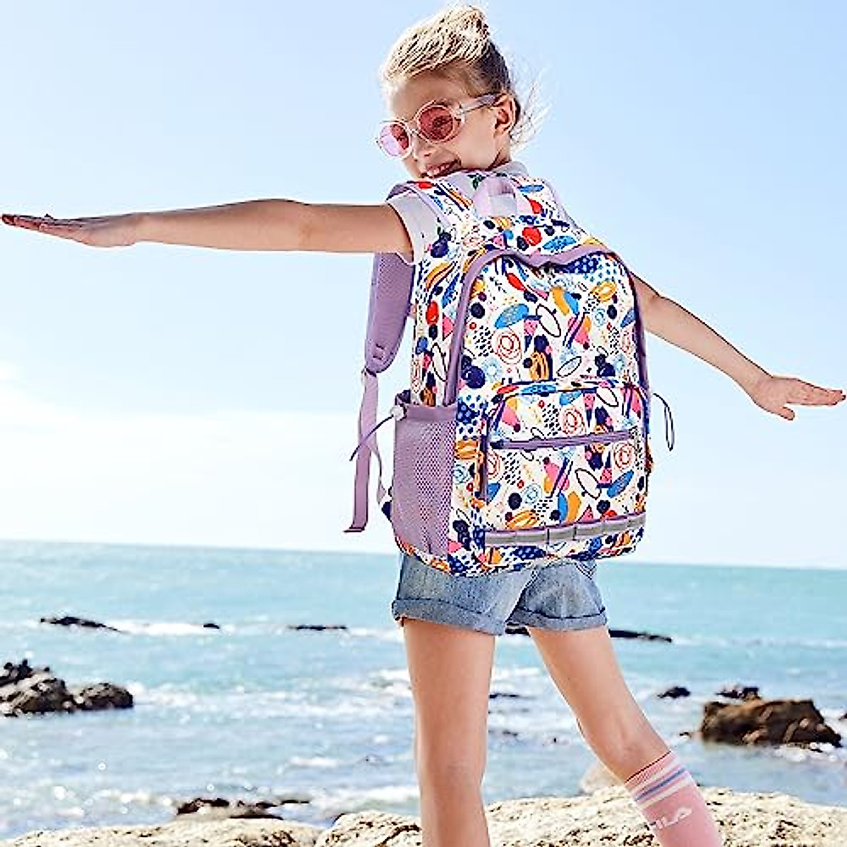 CAMTOP Elementary Backpack for Kids Girls Backpack Middle School Bookbags Causal Daypack Travel (Graffiti Backpack)