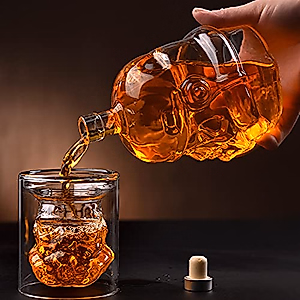 Whiskey Flask Carafe Decanter, Whiskey Glasses, Whiskey Carafe for Wine, Liquor, Scotch, Bourbon, Brandy - 750ML