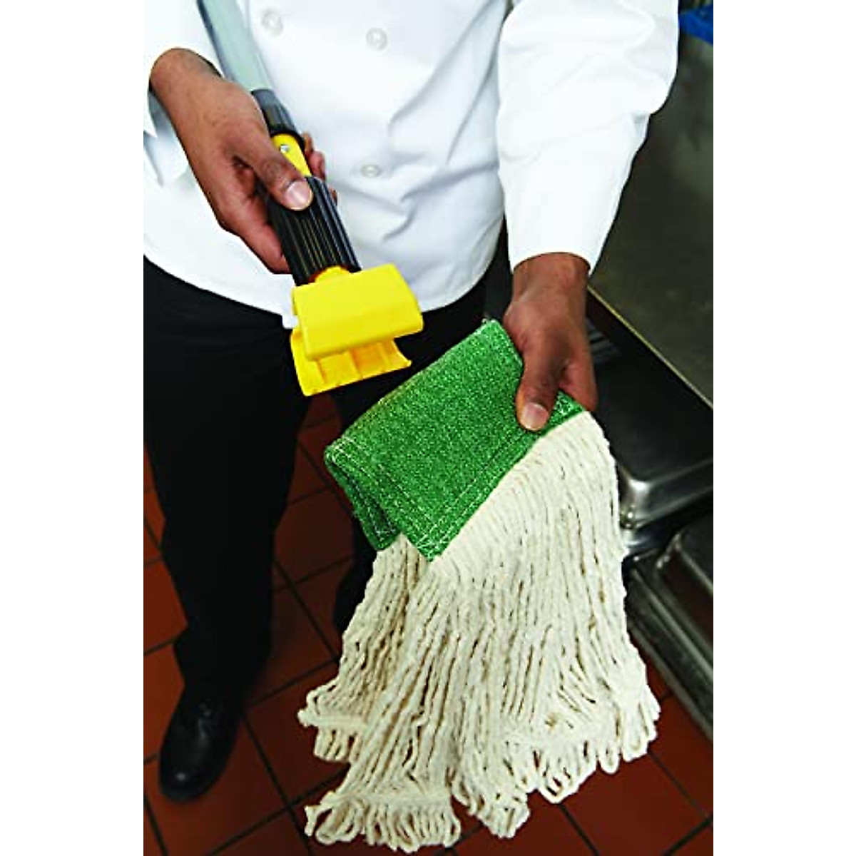 Rubbermaid Commercial Products, Industrial Grade Jaw Clamp - Fiberglass Wet Mop Gripper Holder Handle Stick for Floor Cleaning Heavy Duty, 60 Inch (FGH24600GY00)