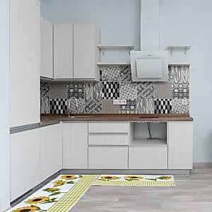 HJJKKH Sunflower Kitchen Rugs Set of 2pcs Anti Fatigue Mat,Waterproof Non Slip Sunflower Kitchen Mats Set for Kitchen Floor,Spring Summer Decorative Rugs for Home Kitchen (17x29.5+17x47.3 inche)