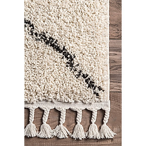 nuLOOM Jessie Moroccan Lattice Tassel Area Rug, 5x8, Off-white