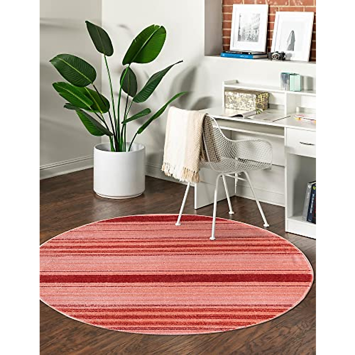 Unique Loom Gemstone Collection Area Rug - Topaz (Round 9' 8" x 9' 8", Rusty Pink Rose/Red)
