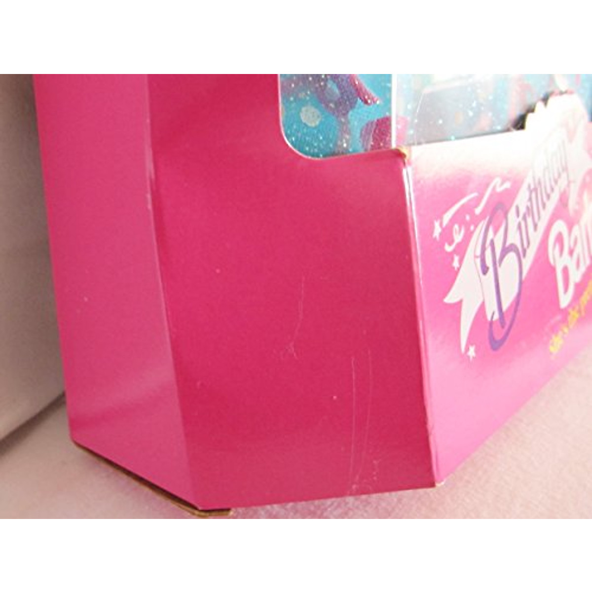 Barbie Birthday Doll - She's The Prettiest Present of All! (1993)