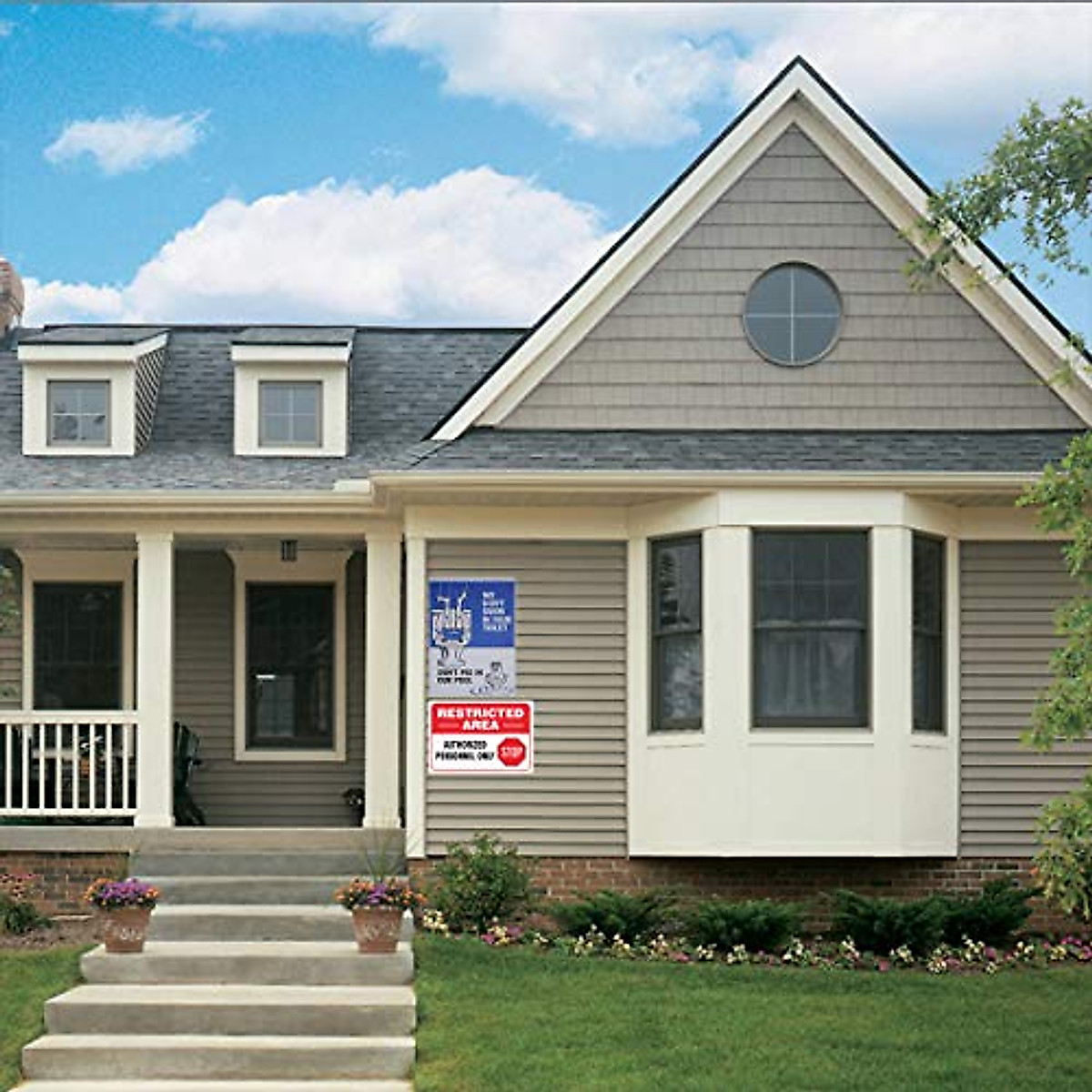 Monifith Funny Design Metal Sign Don't Pee in Our Pool Signs We Don't Swim in Your Toilet for Swimming Pool 8X12 Inch