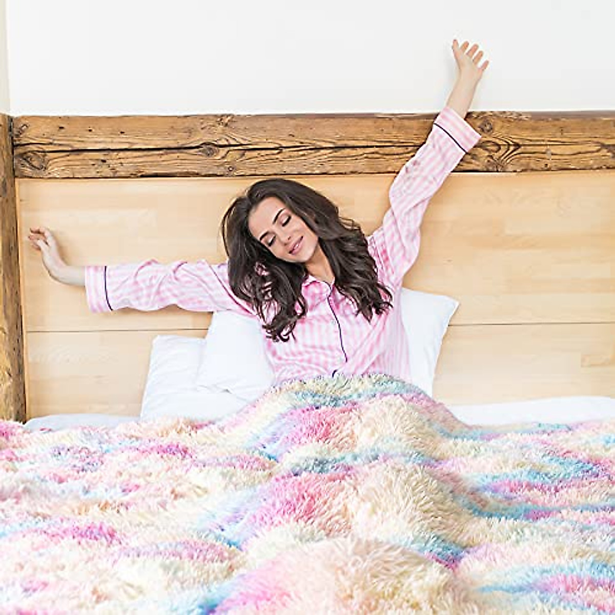 Wemore Sherpa Fleece Weighted Blanket for Adult Grey 48 x 72 Inches 15lbs with Shaggy Long Fur Faux Fur Weighted Blanket Rainbow 60 x 80 Inches 15lbs