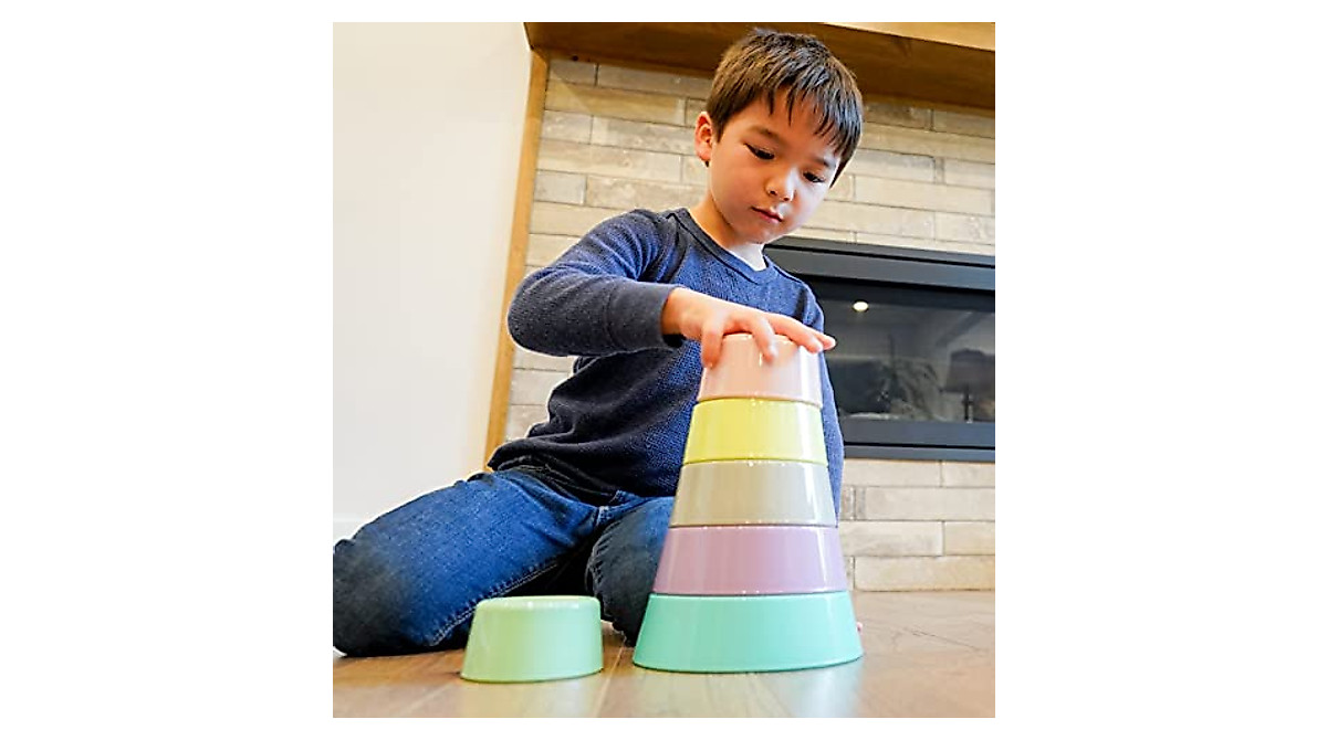 Melii Stacking & Nesting Food Containers with Silicone Lids