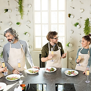 Gerrii 6 oz Acrylic Stemmed Champagne Flutes Unbreakable Plastic Champagne Glasses Reusable Wine Toasting Goblets Crystal Disposable Cocktail Cups for Party, Wedding, Birthday (Clear,18 Pcs)