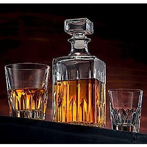 Godinger Whiskey Decanter and 2 Whiskey Glasses Bar Set, Italian Made Decanter for Liquor Scotch Bourbon Vodka