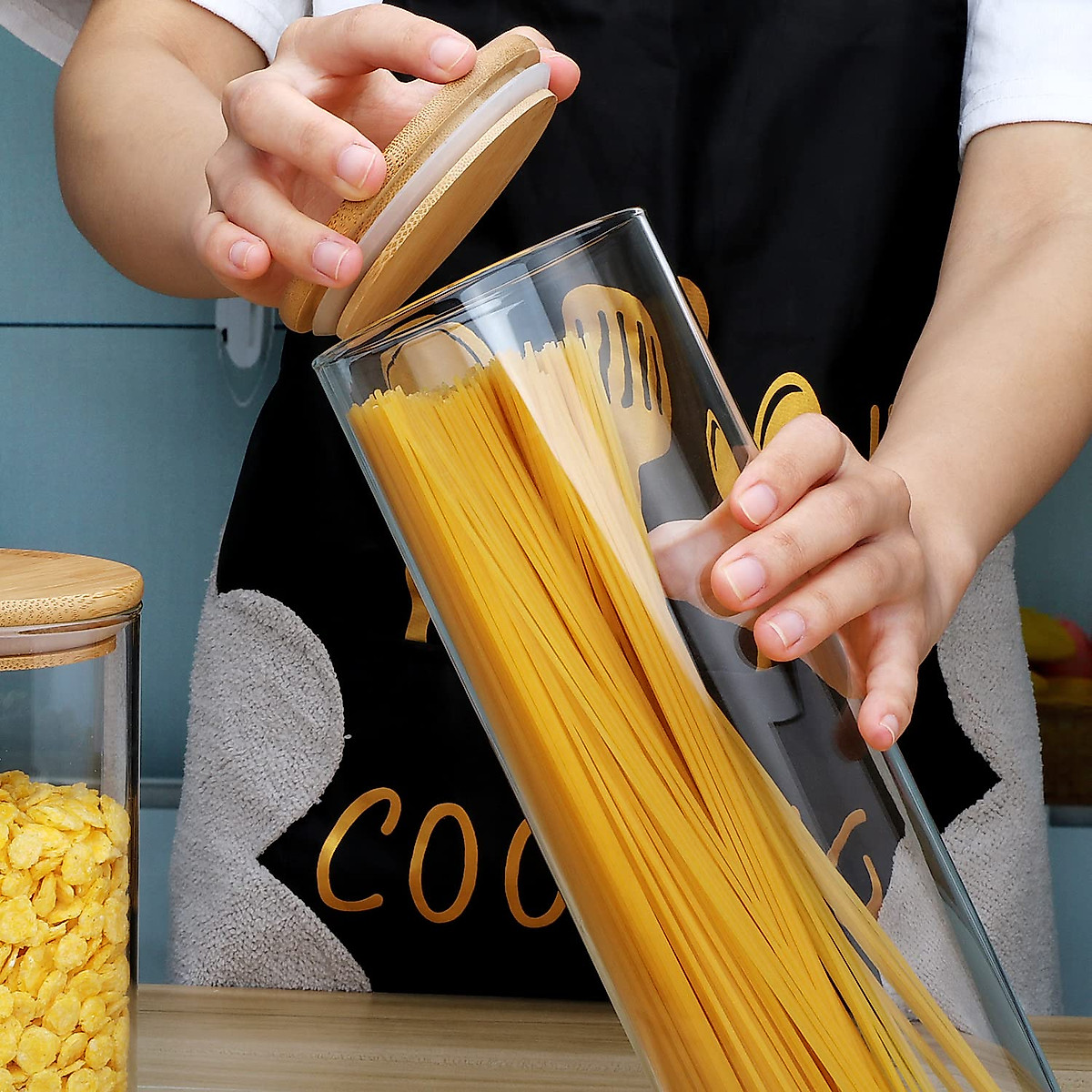 Cadamada Clear Glass Storage Jars with Lids,Airtight Food Storage Canisters with Bamboo Lids,Glass Pantry Storage Containers for Kitchen,Pantry,Flour,Coffee,Cereal,Spice,Beans,Pasta,Powder(10 pcs)