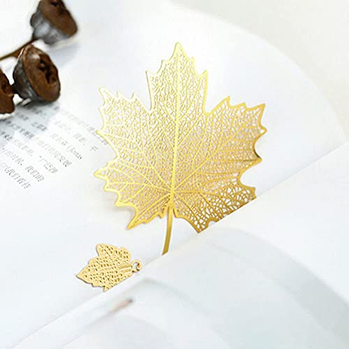 4 Pcs Metal Bookmarks with Chain, Golden Hollow Bookmark Graduation Gifts for Women, Men, Book Lovers, Writers, Readers