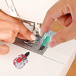 Grevosea 2PCS Sewing Machine Screwdriver Mini Stubby Screwdriver Portable Sewing Screwdriver Tools Cross Head Screwdriver for Sewing Machine Repairing Accessories, One Flat Head and One Phillips