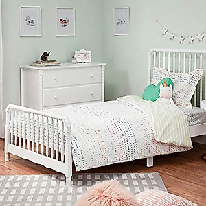 DaVinci Jenny Lind Twin-Bed with Wood Spindle Posts in White-Mattress Support Slats Included