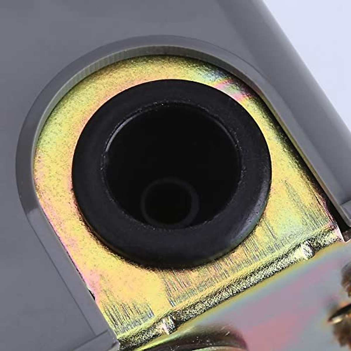 1/4" Water Pump Pressure Control Switch,Adjustable Double Spring Water Pressure Control Water Well Pressure Control Switch For Home and Garden