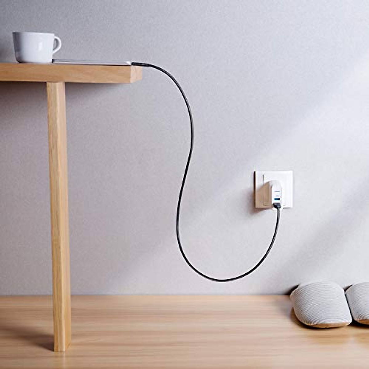 Anker Powerline II USB-C to USB 3.1 Gen2 Cable (3ft), USB-IF Certified for Samsung Galaxy Note 8, S8, S8+, S9, S10, iPad Pro 2018, MacBook, Sony XZ, LG V20 G5 G6, HTC 10, Xiaomi 5 and More