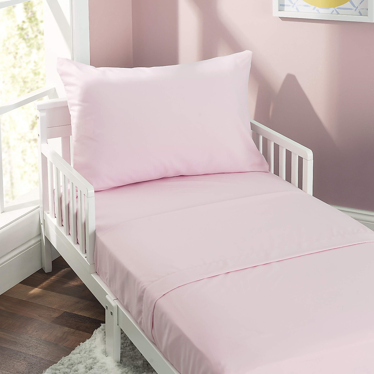 EVERYDAY KIDS 4 Piece Toddler Bedding Set - includes Comforter, Flat Sheet, Fitted Sheet and Reversible Pillowcase - Solid Pink