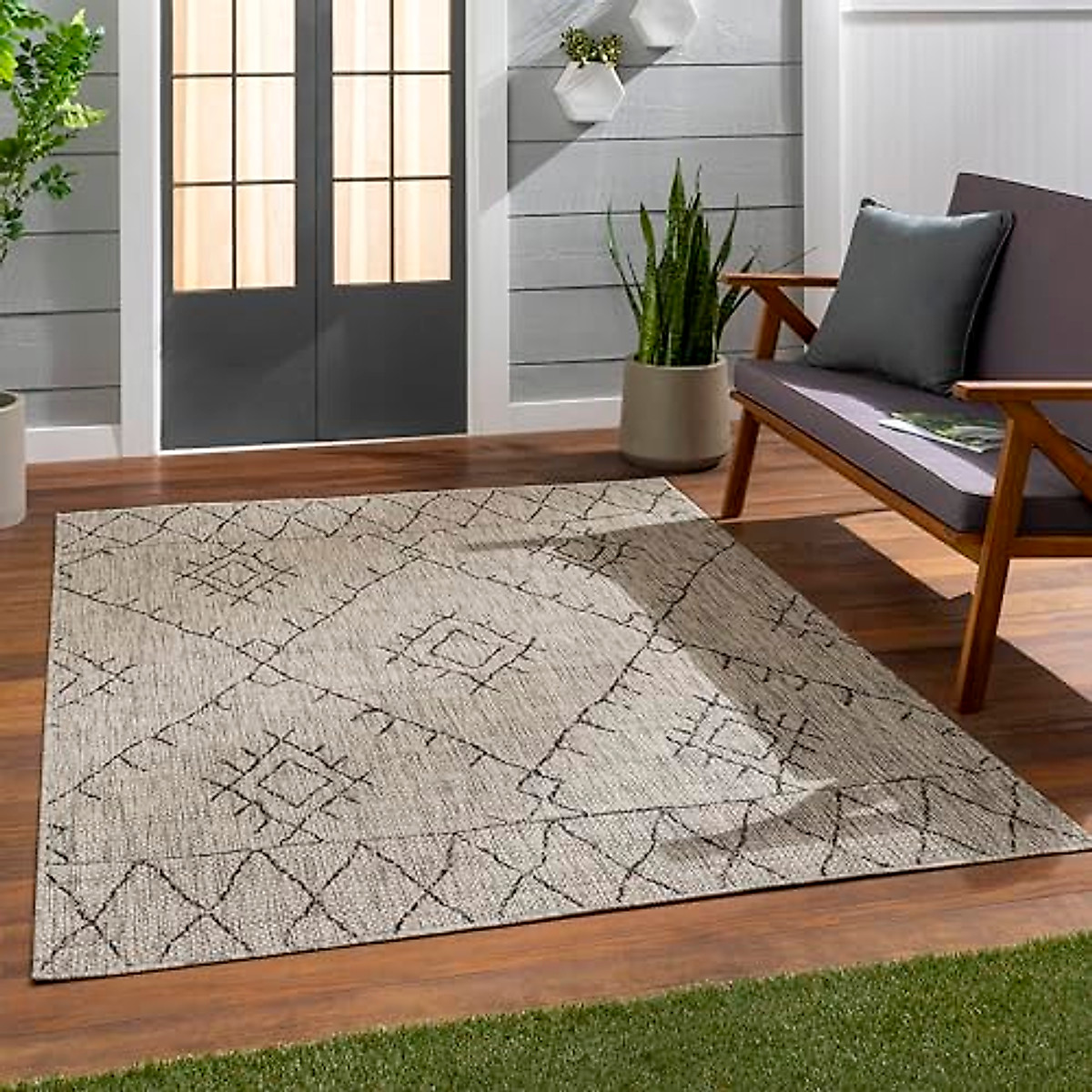 Mark&Day Outdoor Rugs, 3x12 Wijgeest Global Indoor/Outdoor Black Runner Area Rug, Non Shedding Black Beige Carpet for Patio, Porch, Deck, Bedroom, Living Room or Kitchen (2'7" x 12' Runner)