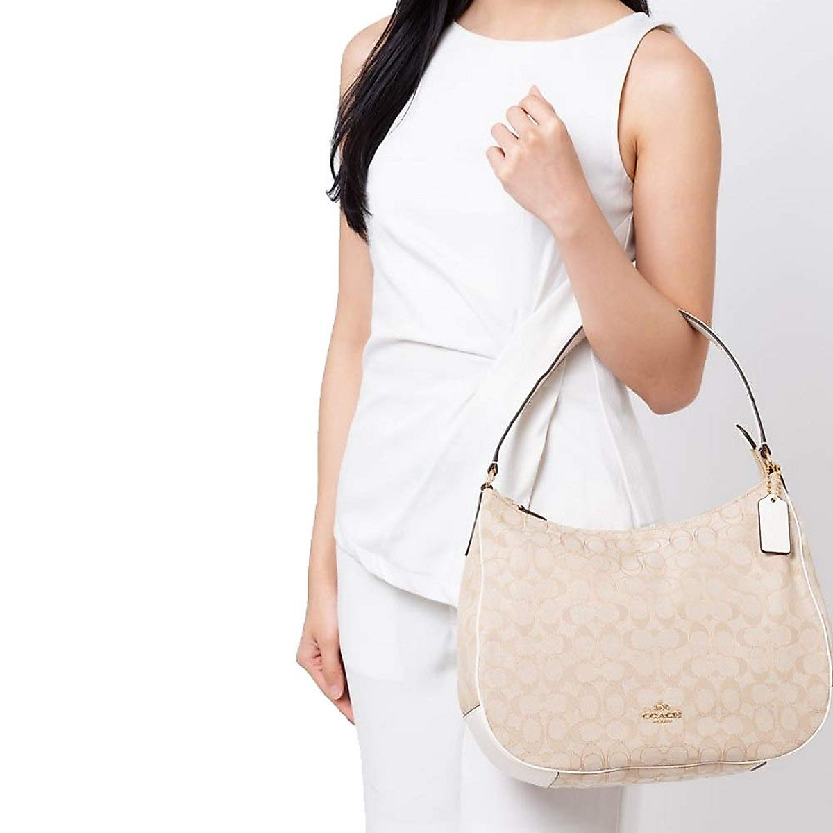 Coach ZIP SHOULDER BAG IN SIGNATURE JACQUARD, Light Khaki/Chalk/Imitation Gold, NS