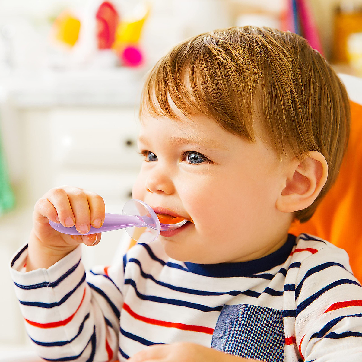Munchkin® Silicone Scoop™ Trainer Spoons with Choke Guard for Baby Led Weaning, 4 Count, Pink/Purple