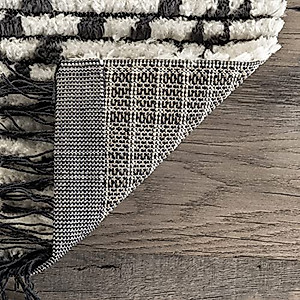 nuLOOM Jaycee Abstract Soft Shaggy Textured Fringe Area Rug, 7' 10" x 10', Beige