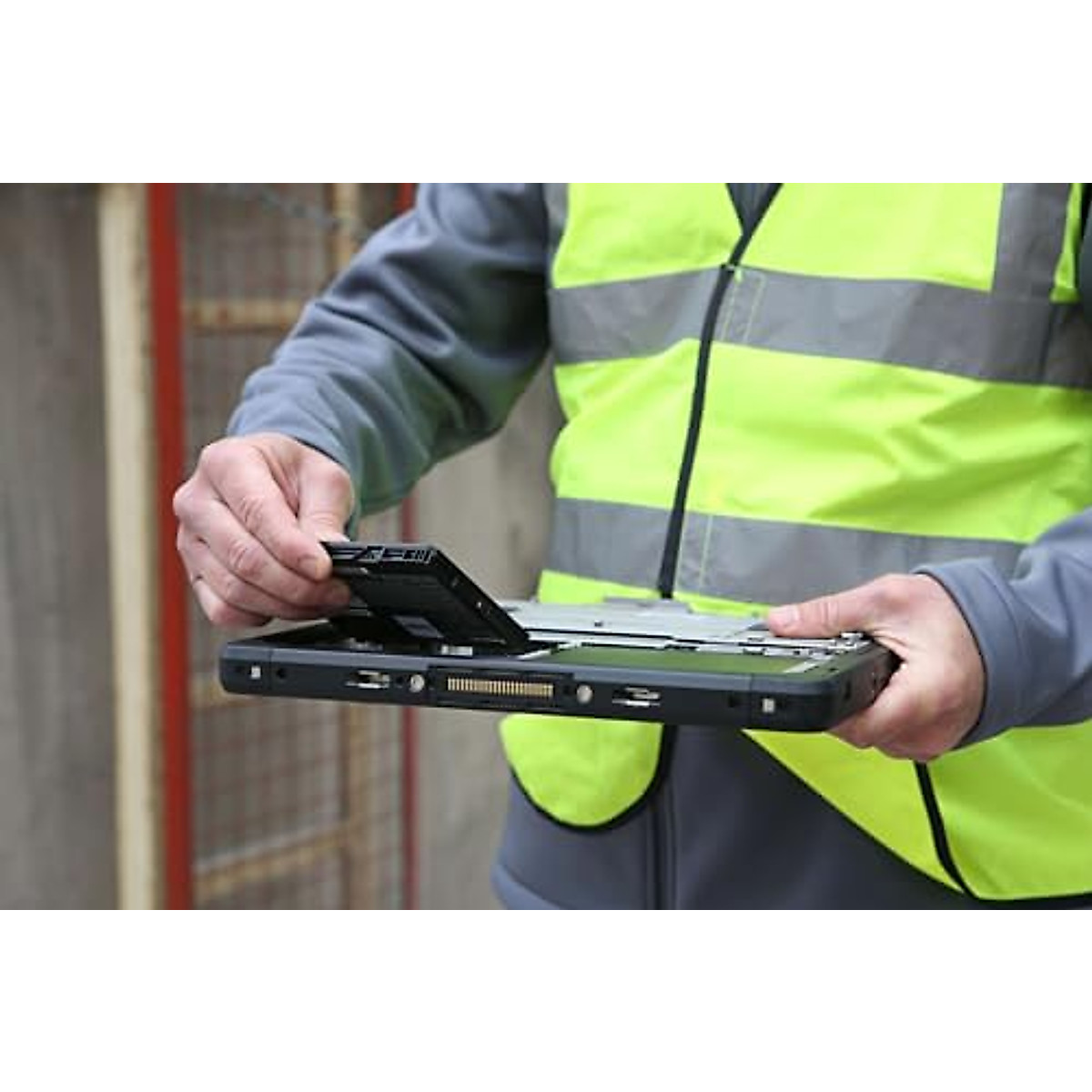 Panasonic CF-33/8GB RAM/ 256GB SSD/12 INCH Touch Screen/WiFi TOUGHBOOK/Fully Rugged Laptop/Military Grade/Windows