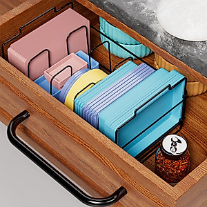 GAGUIUP Food Container Lid Organizer, Large Capacity Adjustable 4 Dividers Detachable Lid Organizer Rack for Kitchen Cabinets, Drawers, Plastic Lid Organizer For Pantry Shelves, Cupboards, Black
