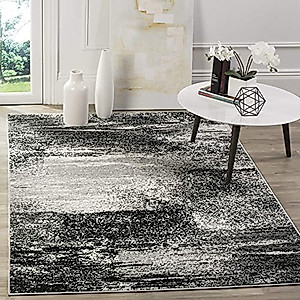 SAFAVIEH Adirondack Collection Area Rug - 5'1" x 7'6", Silver & Black, Modern Abstract Design, Non-Shedding & Easy Care, Ideal for High Traffic Areas in Living Room, Bedroom (ADR112A)