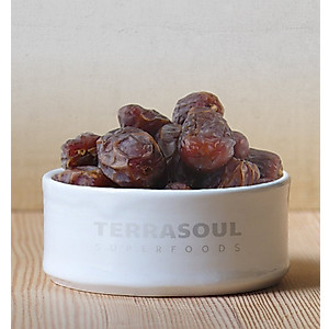 Terrasoul Superfoods Organic Medjool Dates, 2 Lbs - Soft Chewy Texture | Sweet Caramel Flavor | Farm Fresh