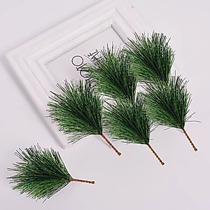 PPXMEEUDC 70 PCS Artificial Green Pine Needles Branches Small Pine Twigs Stems Fake Greenery Pine Pick for Christmas Garland Wreath Embellishing Home Holiday Garden Decoration