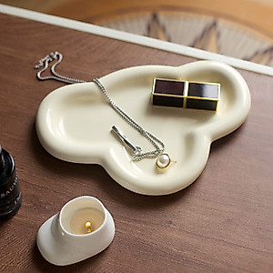 MDFAYE Jewelry Dish Trinket Tray for Women, Ring Dish Holder, Unique Cloud Shape Ceramic Plate Cute Things Vanity Aesthetic Room Decor Mother's Day Birthday Christmas Warm House Gifts (Crème)