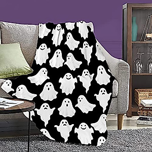 Halloween Throw Blankets Funny Ghost Cute Halloween Spooky Black and White Throw Blanket Lightweight Cozy Flannel Blanket for Bedroom Living Rooms Couch Sofa Bed Home Decorations 40x50 Inch