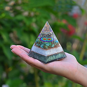 Horoscope Orgone Pyramid & Palm Stone Set, Healing Crystal Taurus Zodiac Sign Gift Set Made of Pyrite & Crysocolla for Self-Expression and Truth