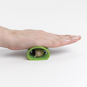 OXO Good Grips Silicone Garlic Peeler with Stay-Clean Storage Case,Clear,1EA