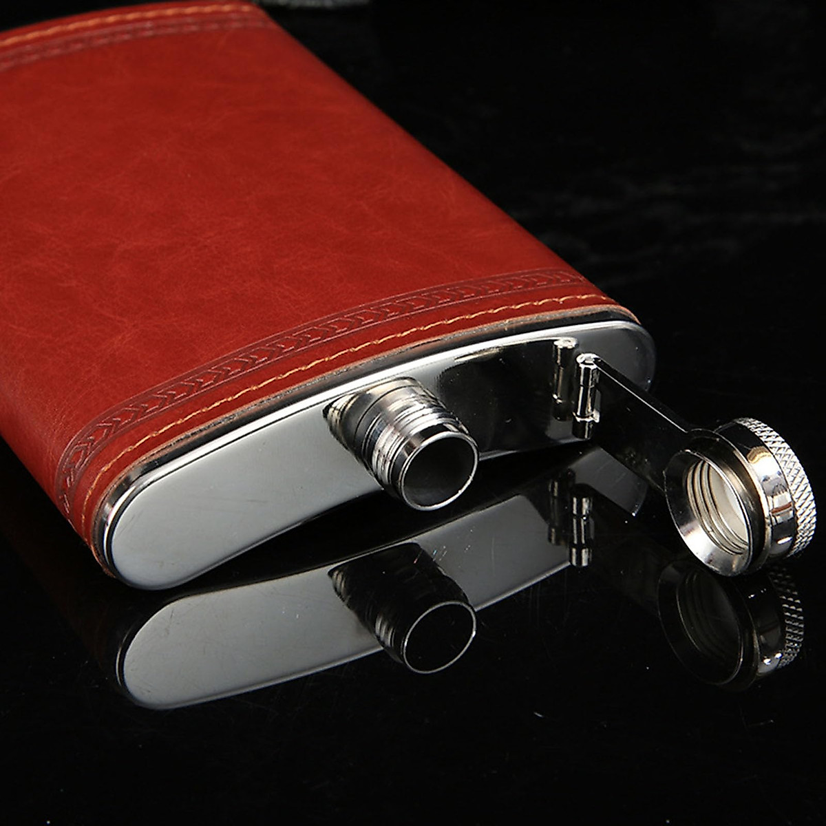 Hip Flask for Alcohol Whiskey Liquor Flask 9 oz with Funnel Personalized Wine Drinking Flasks