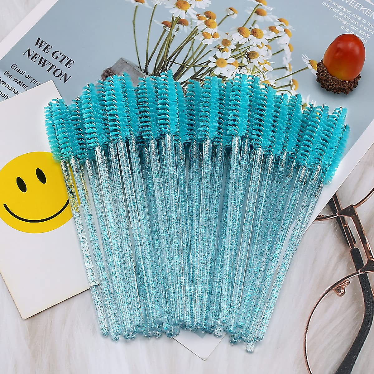 Akstore 100 Pack Disposable Eyelash Mascara Brushes Eyelash Brush Wands Applicator Makeup Kits (Colorful-Blue)