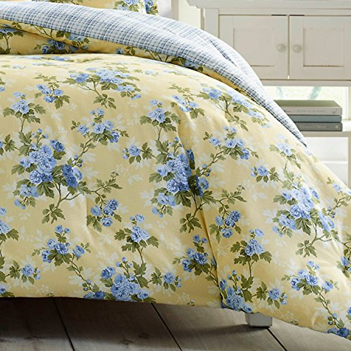 Laura Ashley - King Comforter Set, Cotton Reversible Bedding, Includes Matching Shams with Bonus Euro Shams & Throw Pillows (Cassidy Yellow, King)