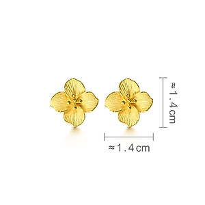 CHOW SANG SANG 999.9 24K Gold Price-by-Weight 4.49g Gold Hydrangeas Stud Earrings for Women and Wedding Occasion 86594E (0.12 tael/ 4.49 Grams, Gold)