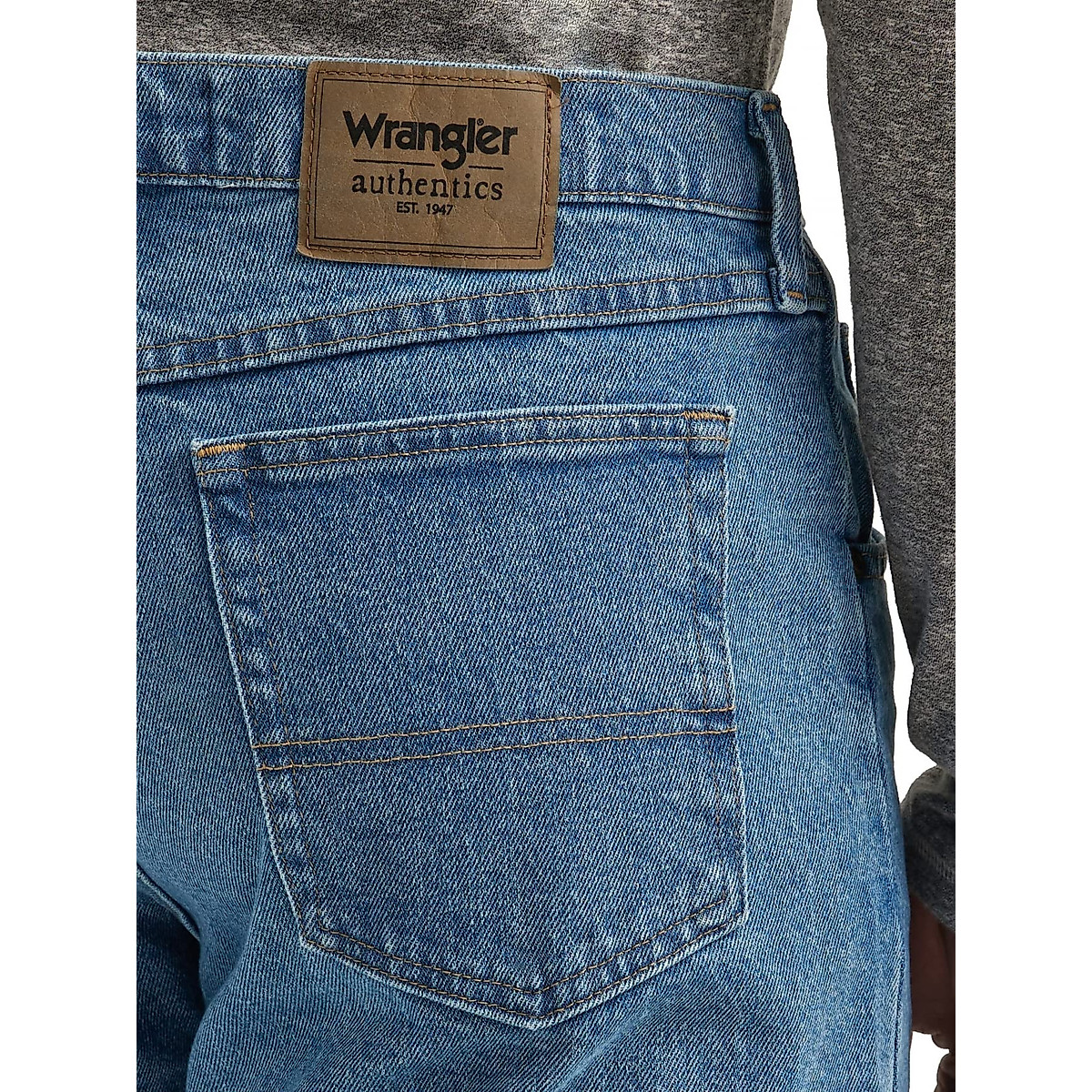 Wrangler Authentics Men's Classic 5-Pocket Relaxed Fit Flex Jean Light Stonewash Flex 54W x 32L
