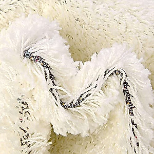 Rugs.com - Über Cozy Solid Shag Collection Rug – 4 Ft Round Snow White Shag Rug Perfect for Kitchens, Dining Rooms