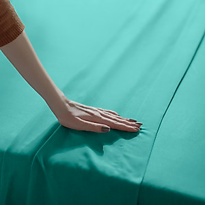 Utopia Bedding Queen Sheet Set, Soft Microfiber 4 Piece Hotel Luxury Bed Sheets for Women, Men, Kids & Teens with Side Storage Deep Pocket Fitted Sheet-Embroidered Pillow Cases - Flat Sheet (Spa Blue)