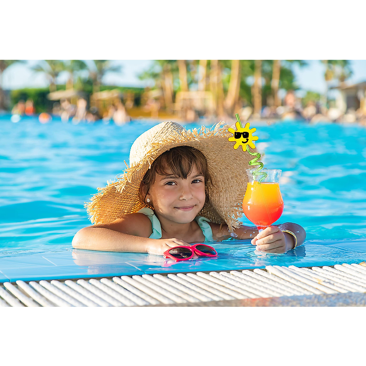 24 Pieces Beach Theme Reusable Shape Straws, Drink Straws Beach Ball Pool Summer Birthday Party Favor Decorations with 2 Cleaning Brushes 8 Color Straws