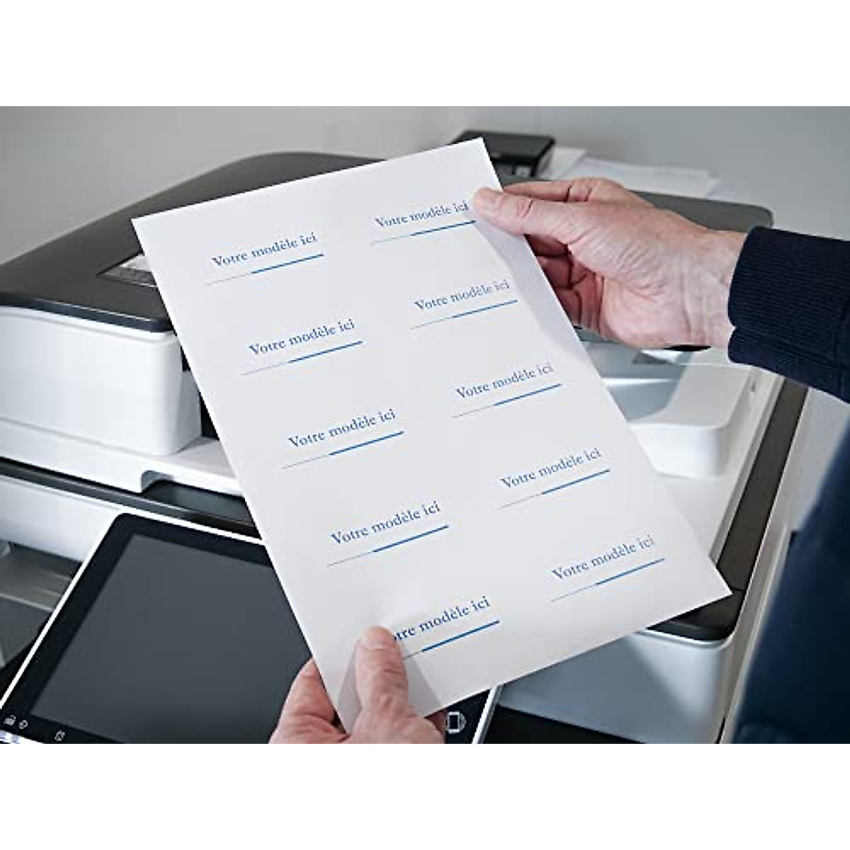 Avery - Pack of 100 Rectangular Self-Adhesive Labels, White Paper, 80 x 50 mm, Customisable and Printable Laser, Inkjet and Copier (PPW-80 x 50.FR)