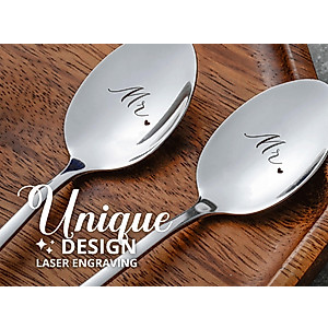 INNObeta Engagement Gifts for Gay Couples, 2 Pcs Engraved Ice Cream Spoons, Stainless Steel Coffee Spoon, Ideal for Wedding, Anniversary, Mr & Mr