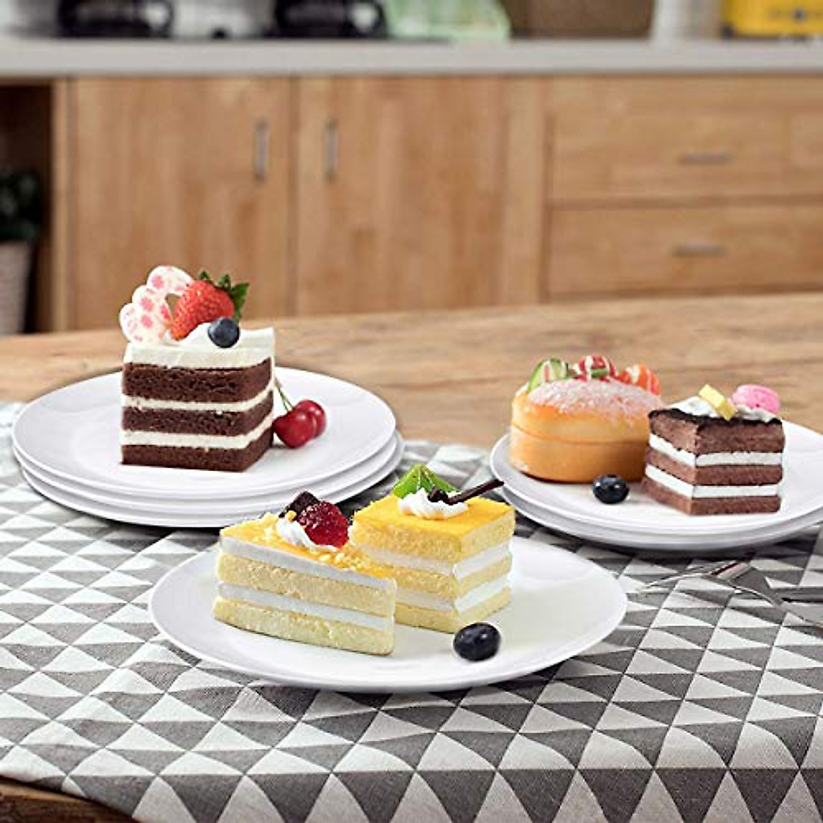 Dinnerware Set 18-piece Opal Dishes Sets Service for 6 Plates Bowls 5.5" Break and Crack Resistant Dish Sets Round