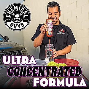 Chemical Guys CWS215 Sticky Snowball Ultra Snow Car Wash Soap (Works with Foam Cannons, Foam Guns or Bucket Washes) for Cars, Trucks, Motorcycles, RVs & More 128 fl oz (1 Gallon) Cherry Scent