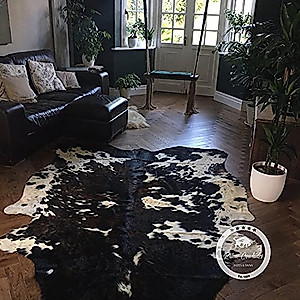 Cowhide Rug Tricolor Genuine Hair on Hide Size: X-Large (6ft x 7,5ft) (180cm x 225cm)