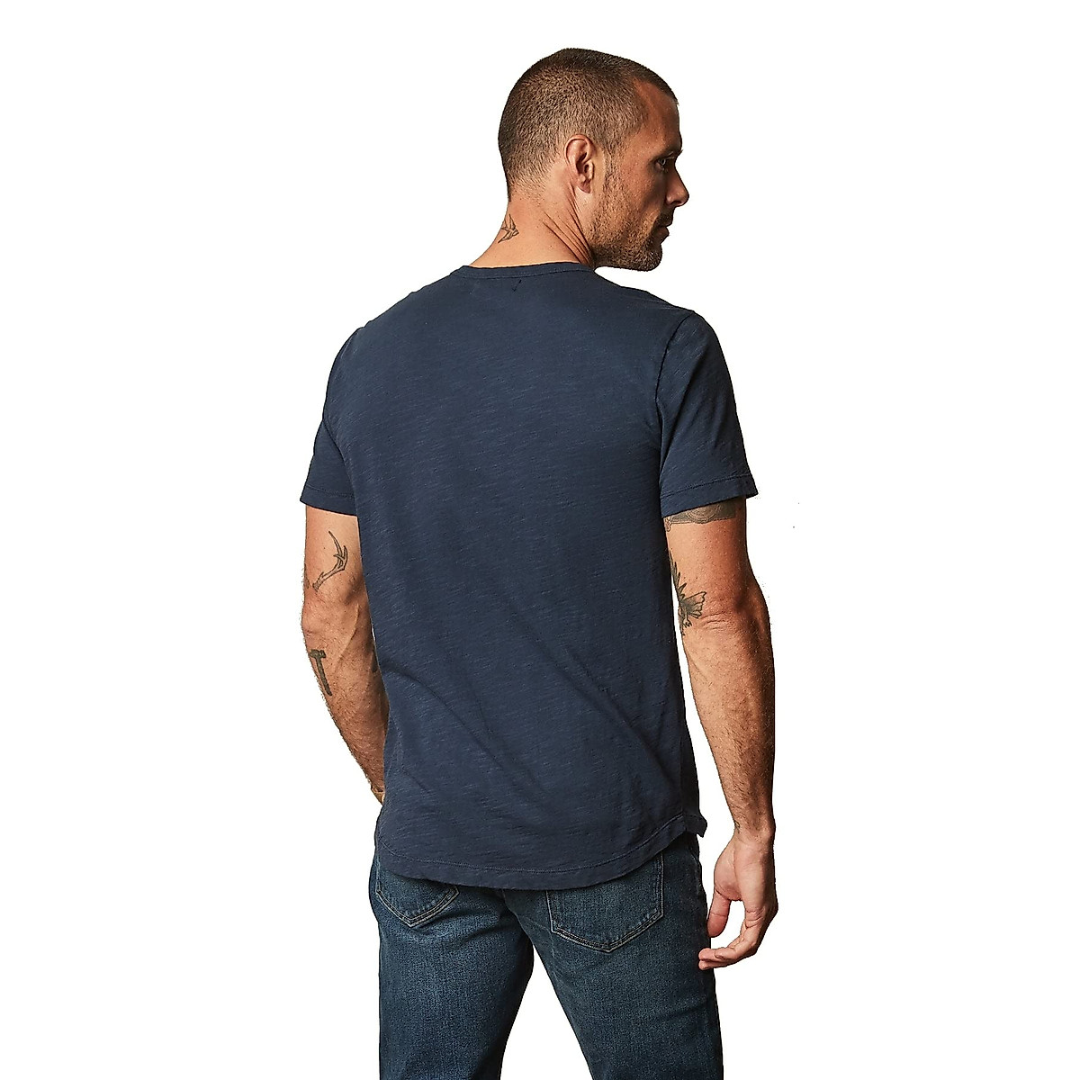 Velvet by Graham & Spencer mens Velvet Graham Spencer Men's Amaro Rounded Hem Crew Shirt, Midnight, X-Large US